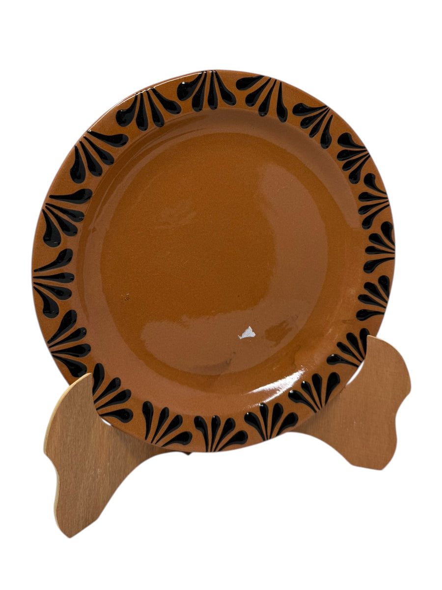 Plato Trinche – Sandy’s Imports